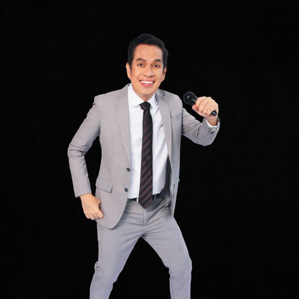 Filipino Stand-Up Comedian - Alex Calleja